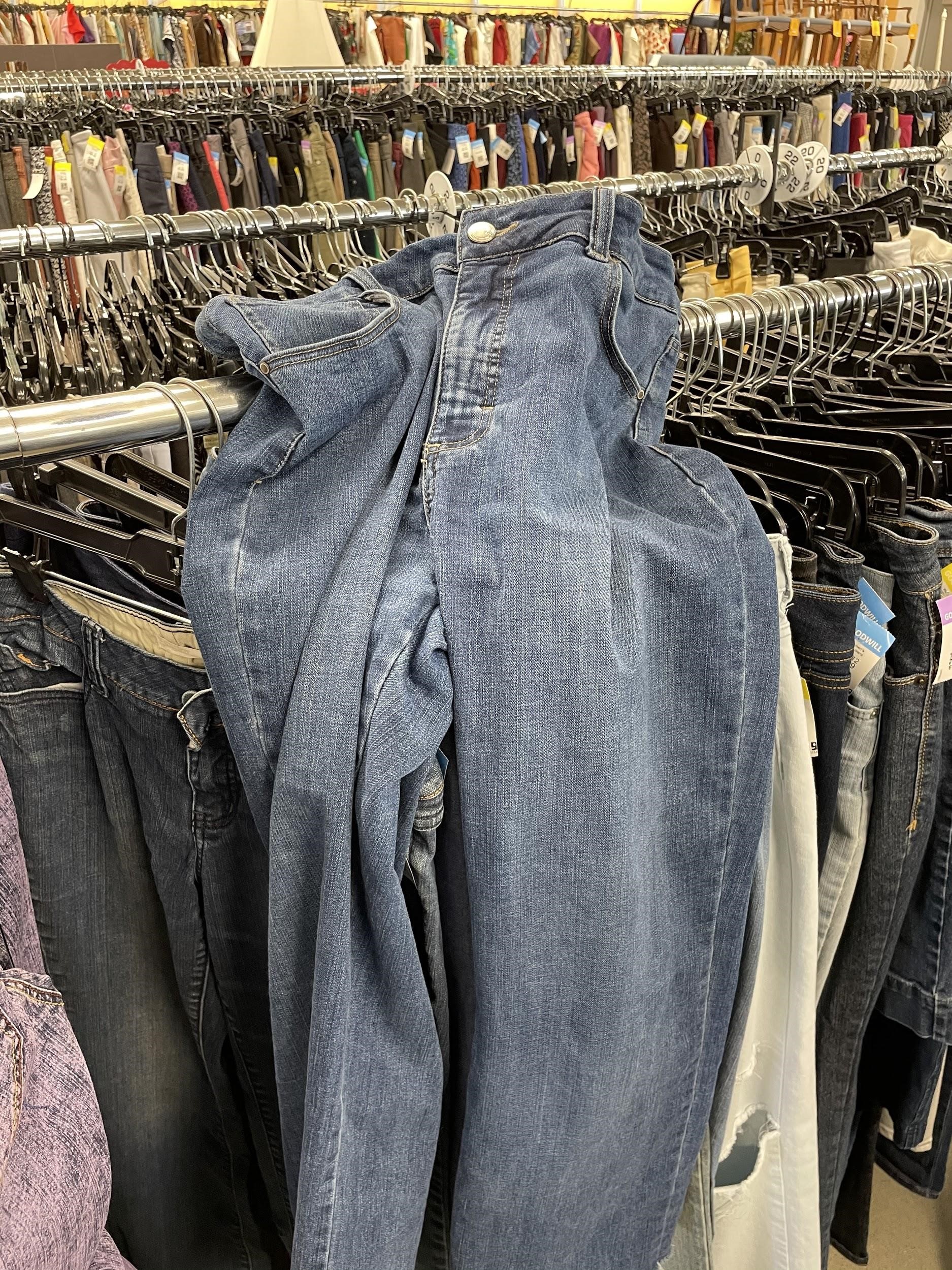 How to Find the Perfect Boyfriend Jeans - Goodwill Industries GCECO
